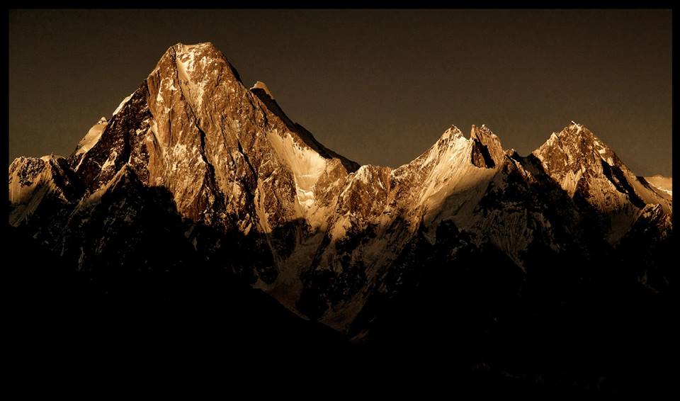 Gasherbrum Peak (7,952 M) Expedition - Hunza Adventure Tours, Pakistan